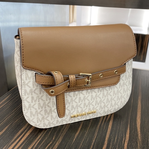 Michael Kors | Bags | Michael Kors Emilia Small Saddle Crossbody ...